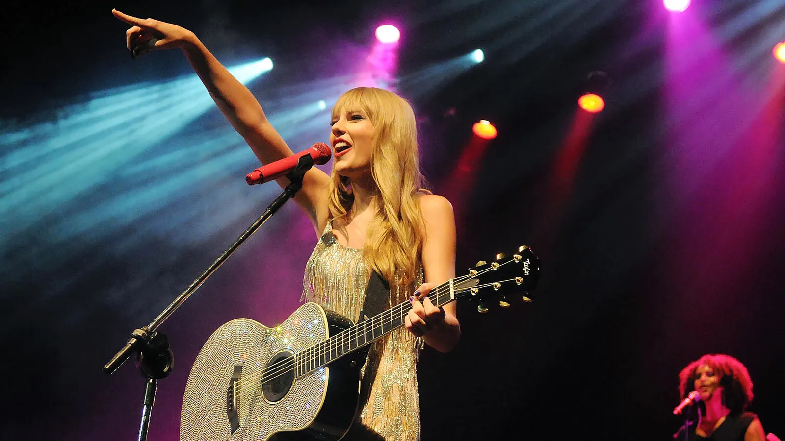 Kim Kardashian acknowledges Taylor Swift’s talent years after public clash