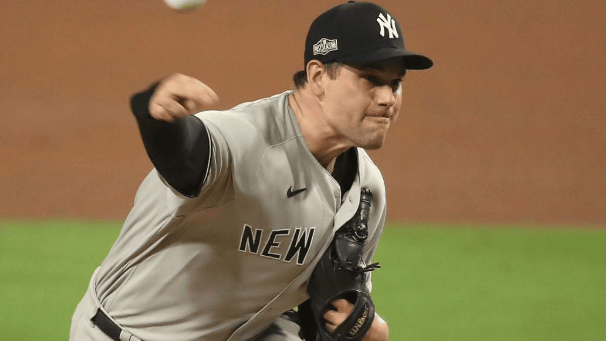 MLB: A Familiar Face Returns! Yankees Sign Star Reliever with a Storied ...