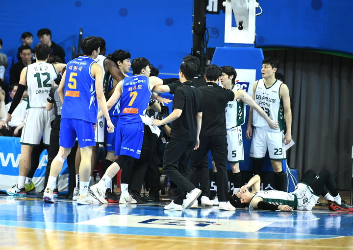 삼성-DB '무더기 테크니컬파울·U파울' 사태, KBL 재정위 회부