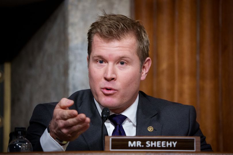 Republicans join Dems in vote against Trump tariffs that will inflict ...