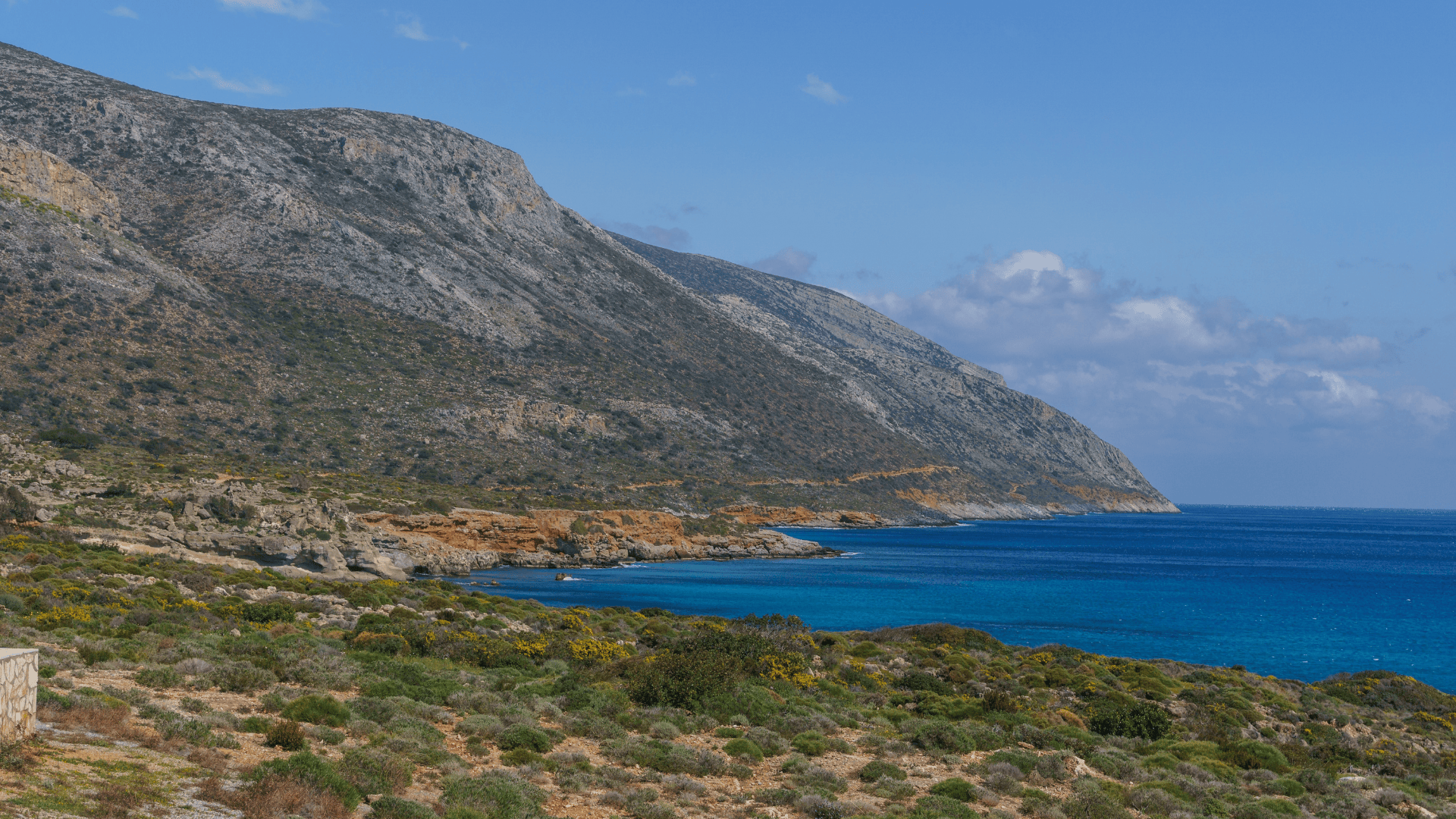 En Grèce, des archéologues viennent de découvrir dans un sarcophage les ...