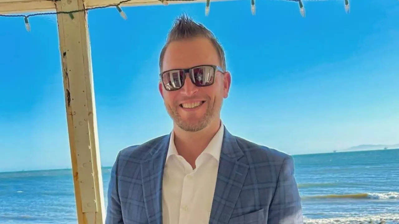 “Torpedo bats well within rules”: Dodgers’ hitting coach Aaron Bates ...