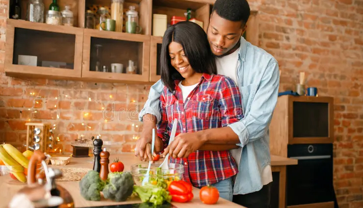 10 Benefits of Couples Cooking Together