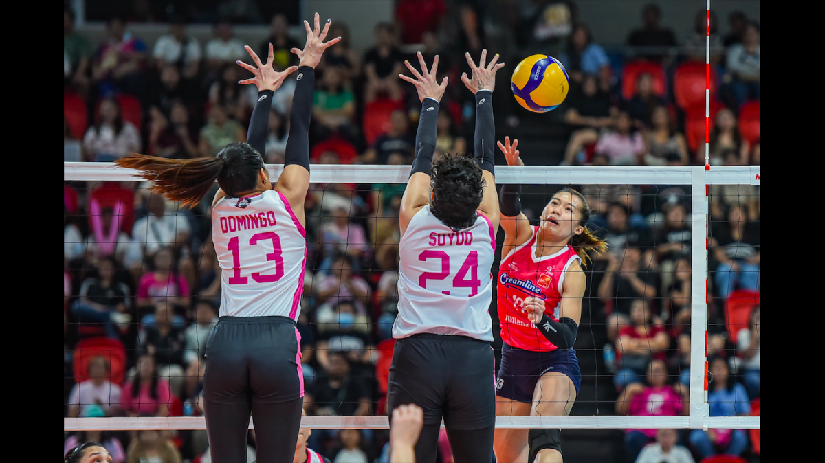 Bernadeth Pons' triple-double revitalizes Creamline's bid