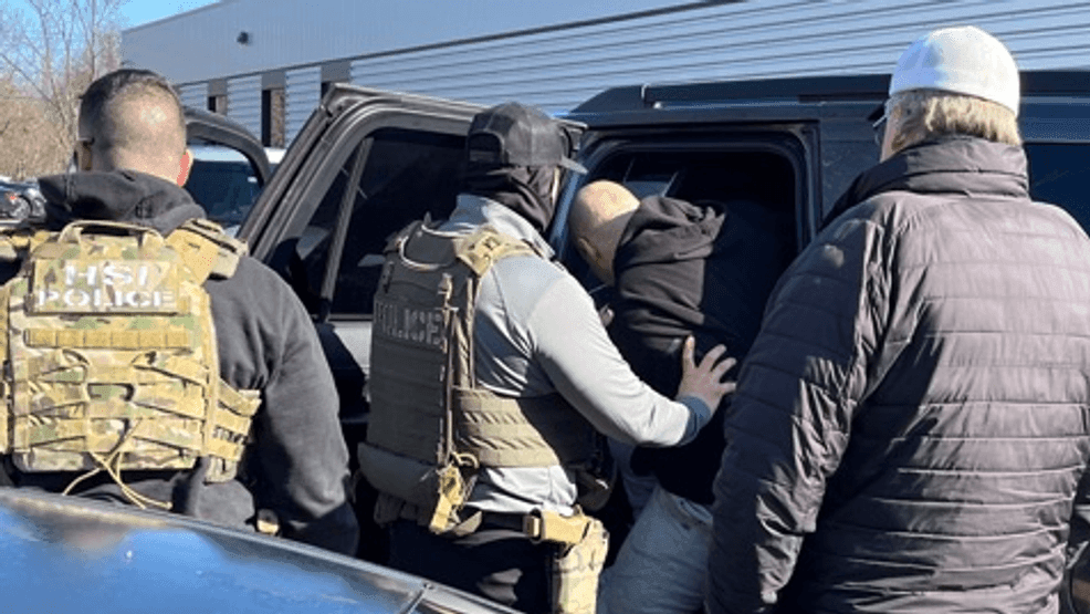 Bill requiring law enforcement to assist ICE in deportations passes ...