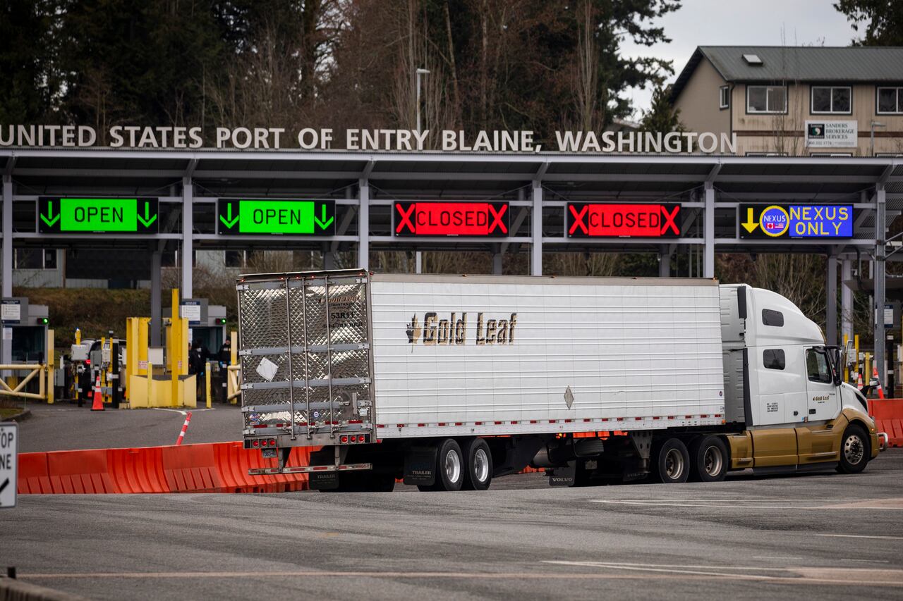 U.S.-bound border traffic from B.C.'s Lower Mainland plummets further, dropping over 42% in March
