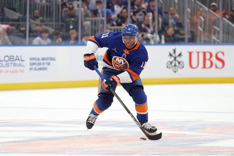 Islanders’ Roy rips into Duclair after loss: 'He was God awful'
