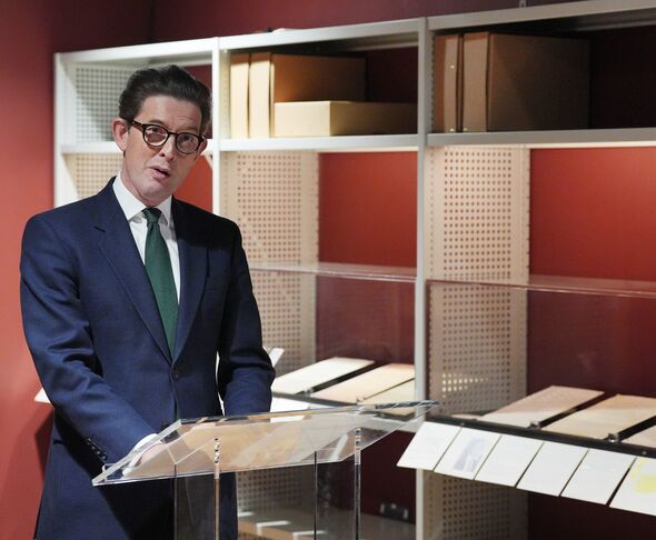 Your chance to see inside the world of spies and espionage as MI5 ...