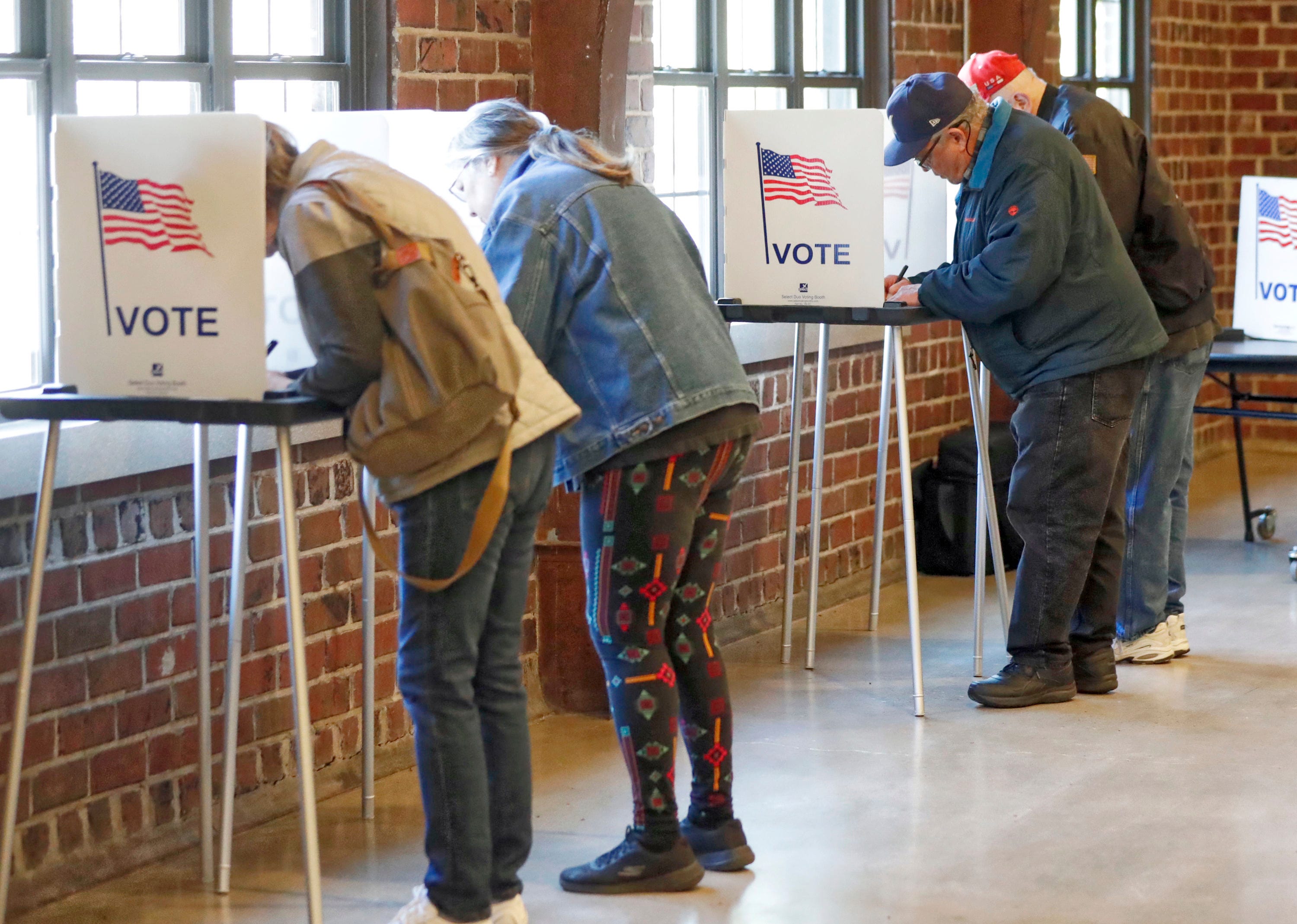 Manitowoc County spring election ballot set. Here's who's running.