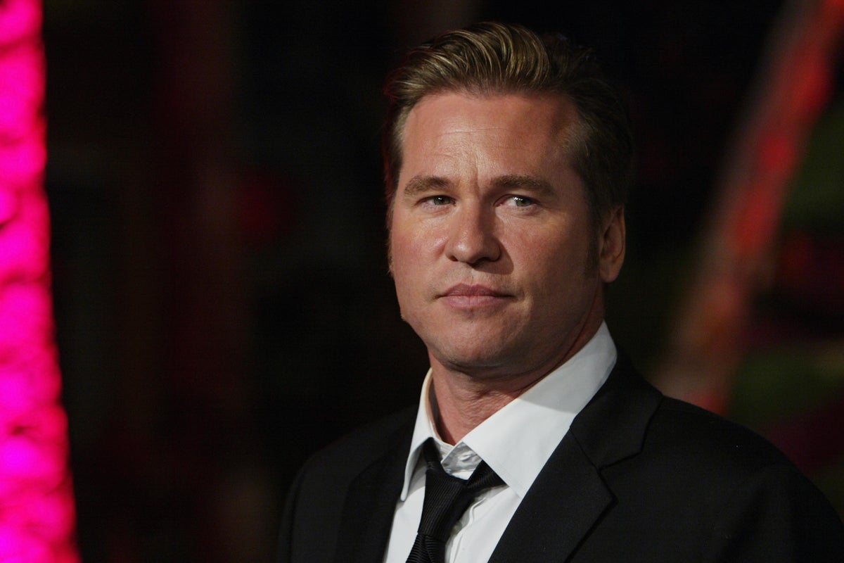 Val Kilmer death latest: Jim Carrey, Nicolas Cage and Cher lead ...