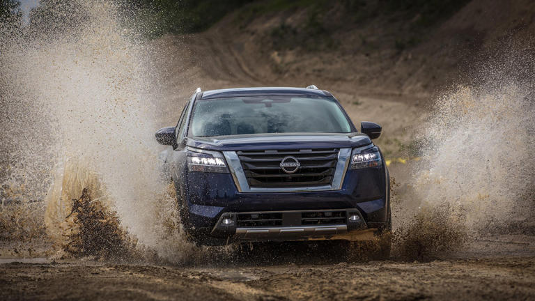 Nissan's April 1 Pathfinder And Rogue Price Cuts Are No Joke