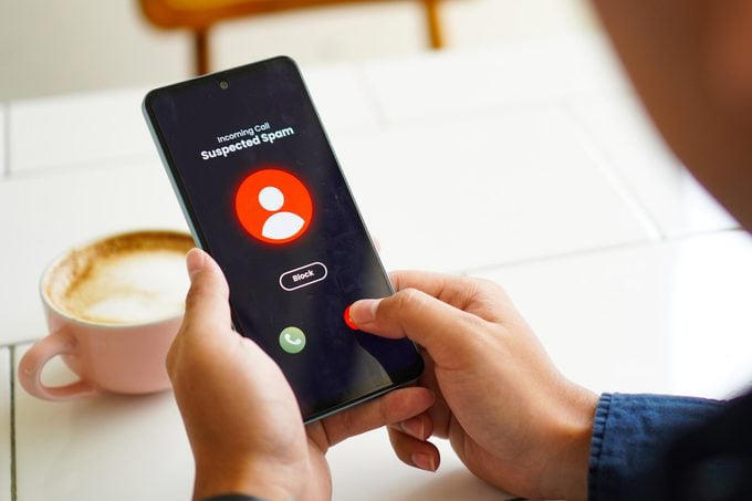 Got a Call From One of These Area Codes? It Could Be a Scam