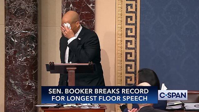Senator breaks record by speaking, mostly bashing Trump, for over 25 ...