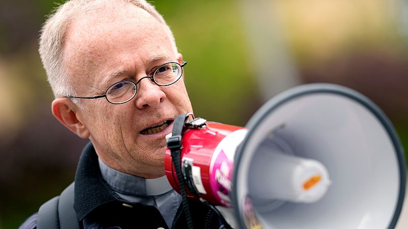 'The last form of protest I have': German priest prefers prison over € ...