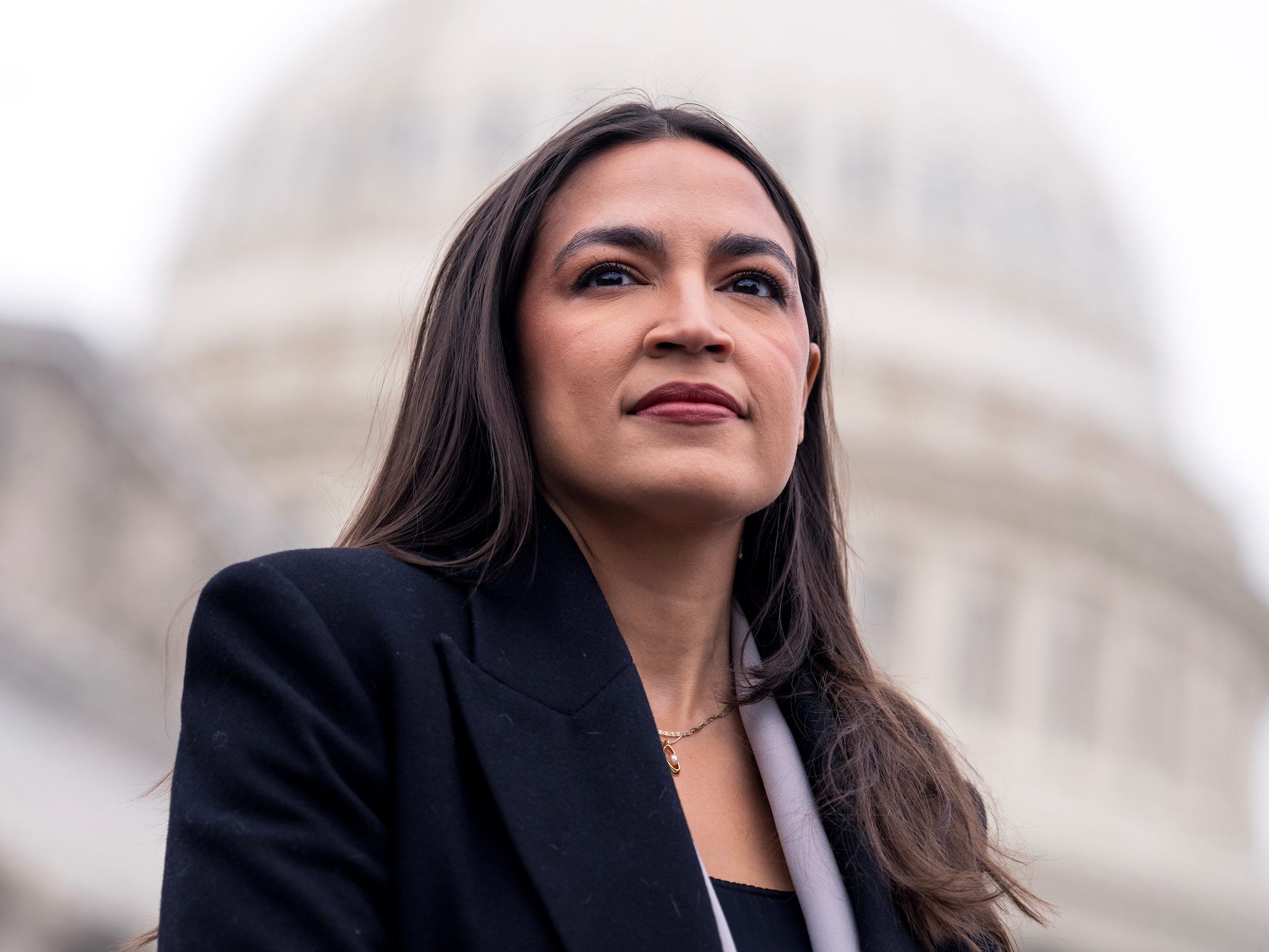 AOC wants to cap your credit card interest at 10%. A chart shows how ...