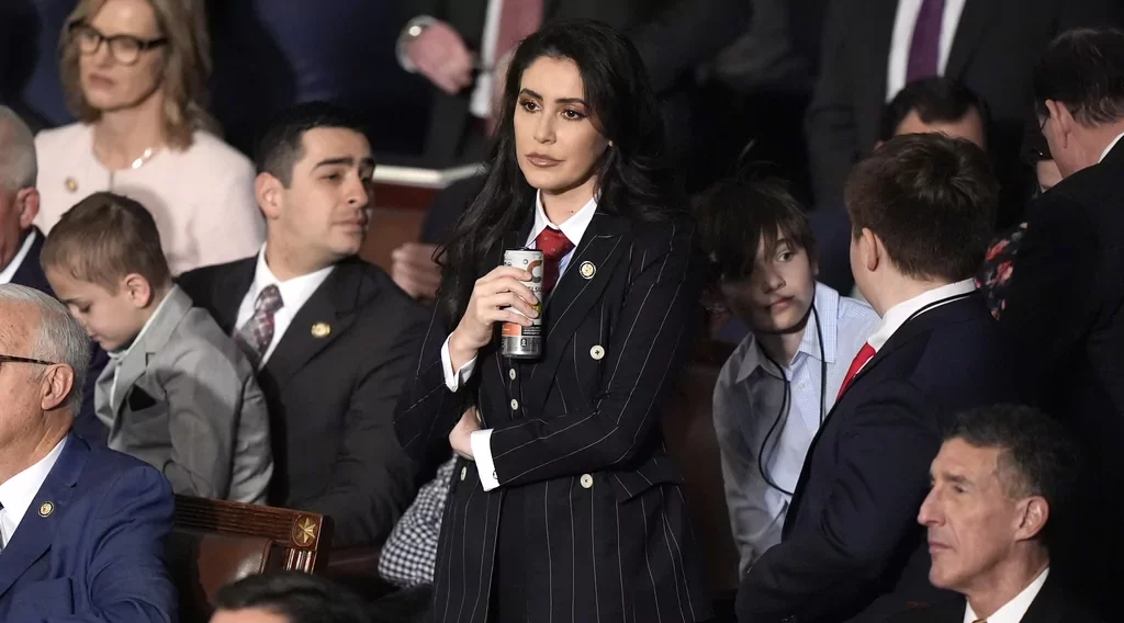 Luna victory on new parent proxy voting sets up bigger GOP standoff ...