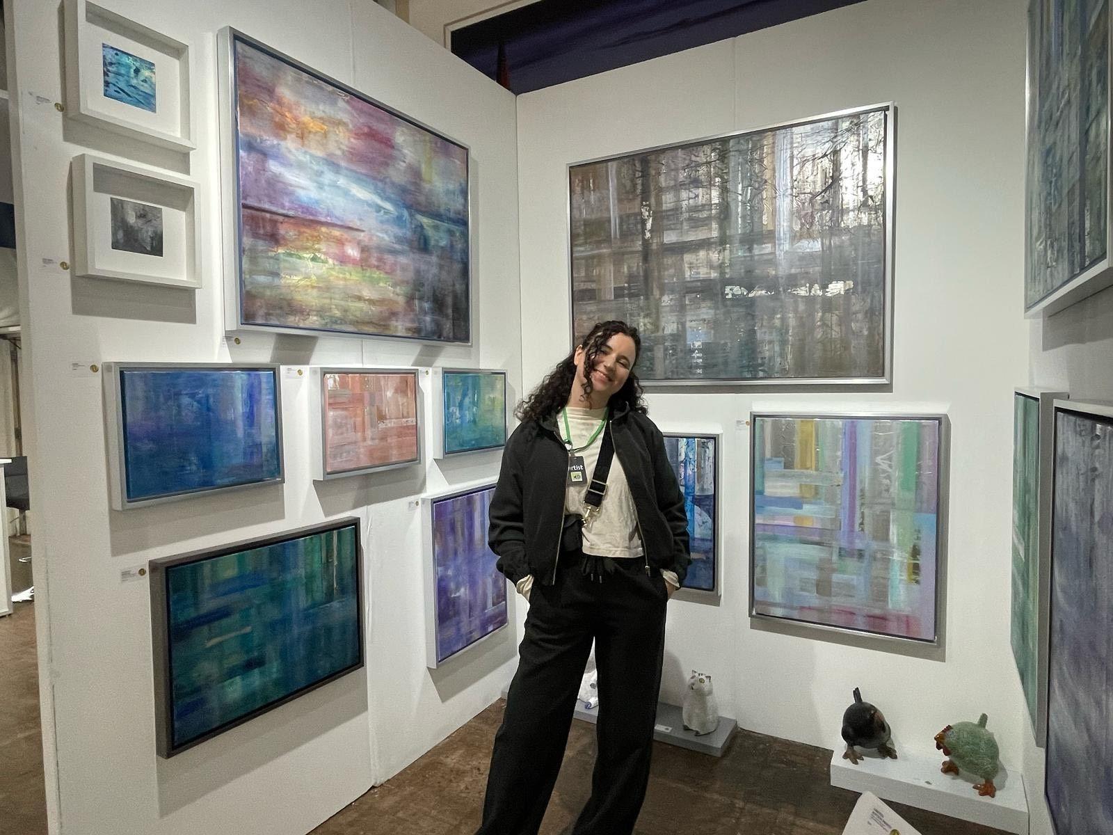 Bedford artist turns creativity into charity to help adults undergoing ...