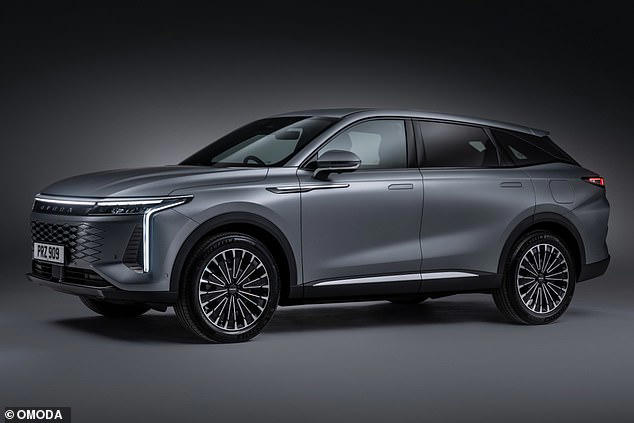 Omoda 9 SHS is the latest luxury Chinese SUV - with a 700-mile range ...