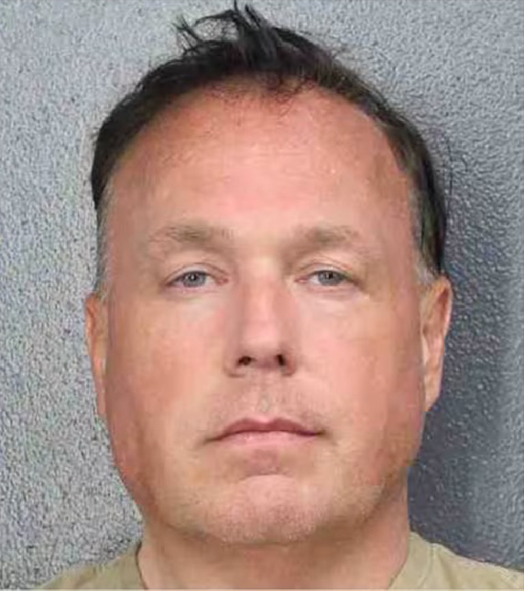 Disgraced ex-NYC Councilman Dan Halloran arrested at Miami airport with ...