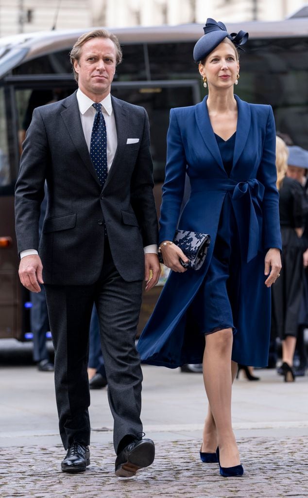 Lady Gabriella Windsor regresa a la vida real un año después de la ...