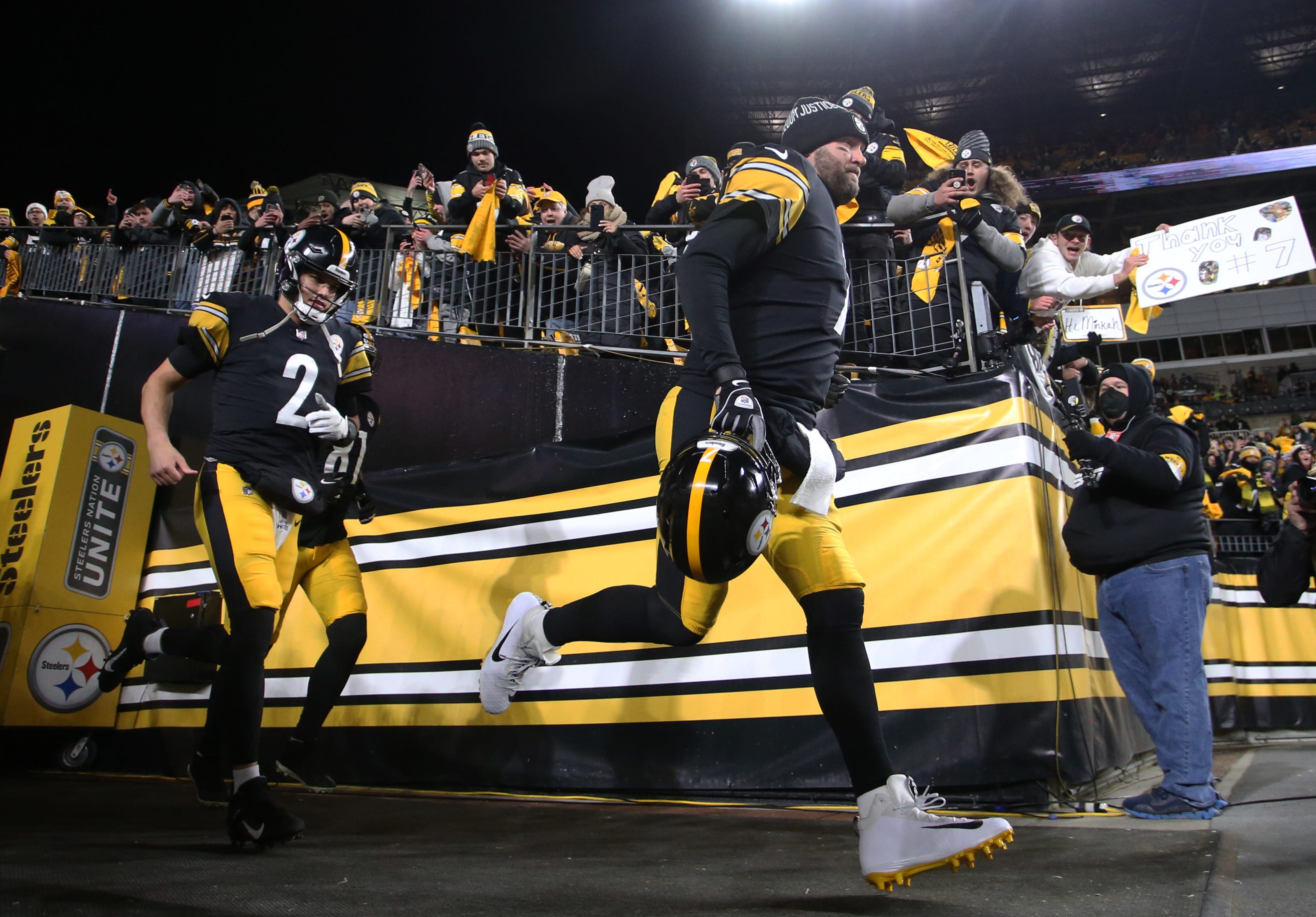 Mason Rudolph gets a sign of approval from unlikeliest of former ...