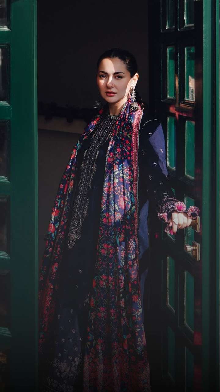 Nadia Comaneci si rimette in tuta e sbalordisce tutti: le foto