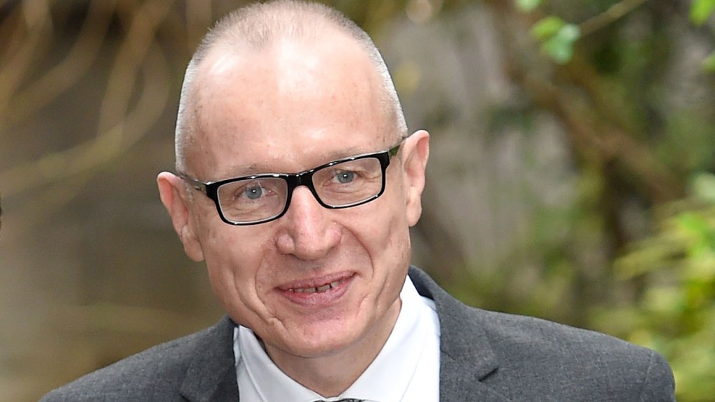 News Corp Takes 6 Percent Stake in DAZN as $2.1B Foxtel Sale Closes