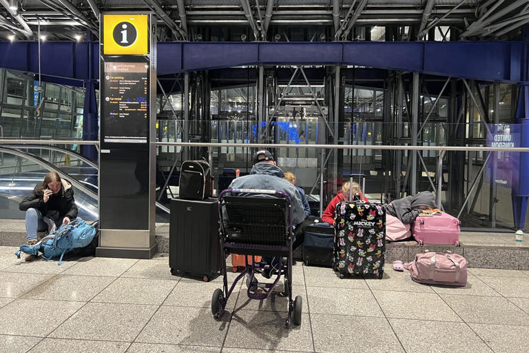 Heathrow warned about power supply days before outage caused closure ...