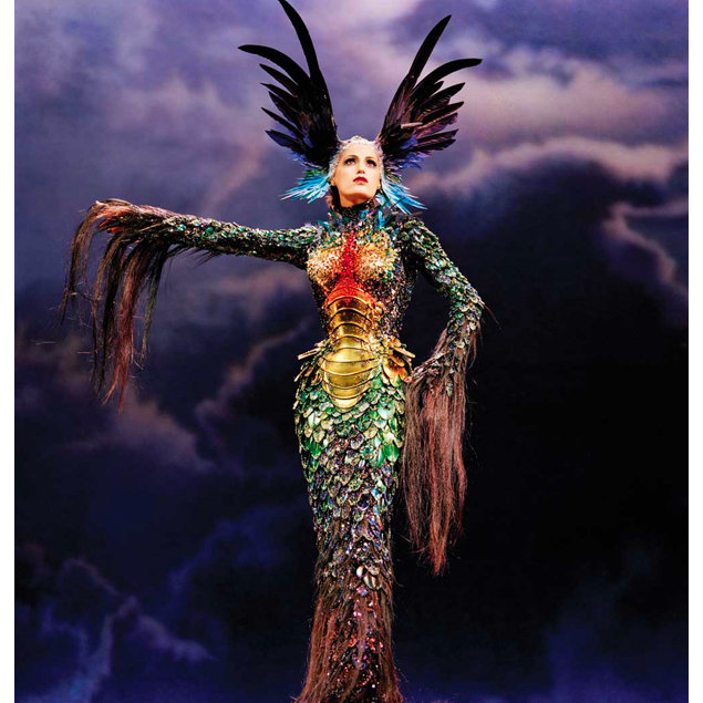 Miley Cyrus setaccia gli archivi di Mugler per il nuovo album: ne ...