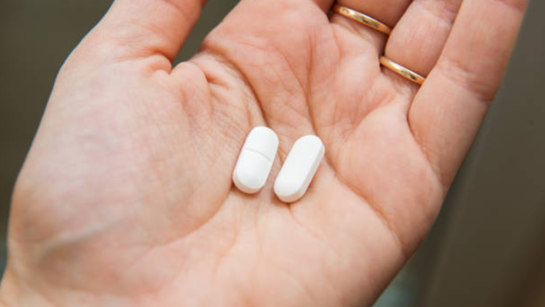 Too dangerous to be taken lightly: Common painkiller paracetamol has ...