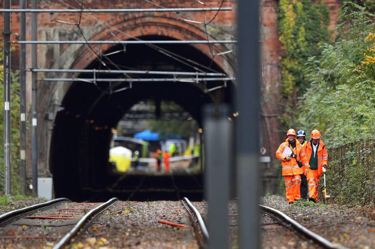 Network Rail workers 'two seconds' from disaster after near miss with ...