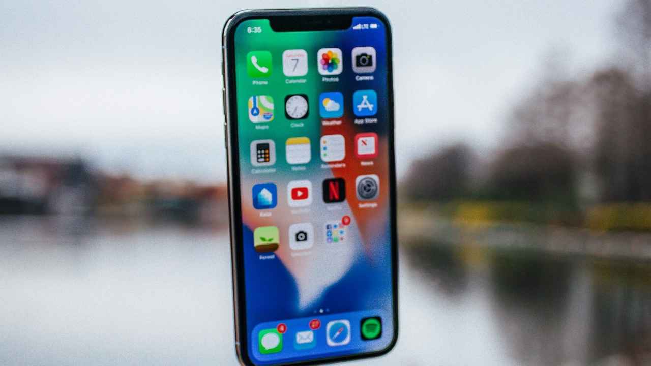 Apple iOS 18.4 bug reportedly causing deleted apps to reappear on iPhones