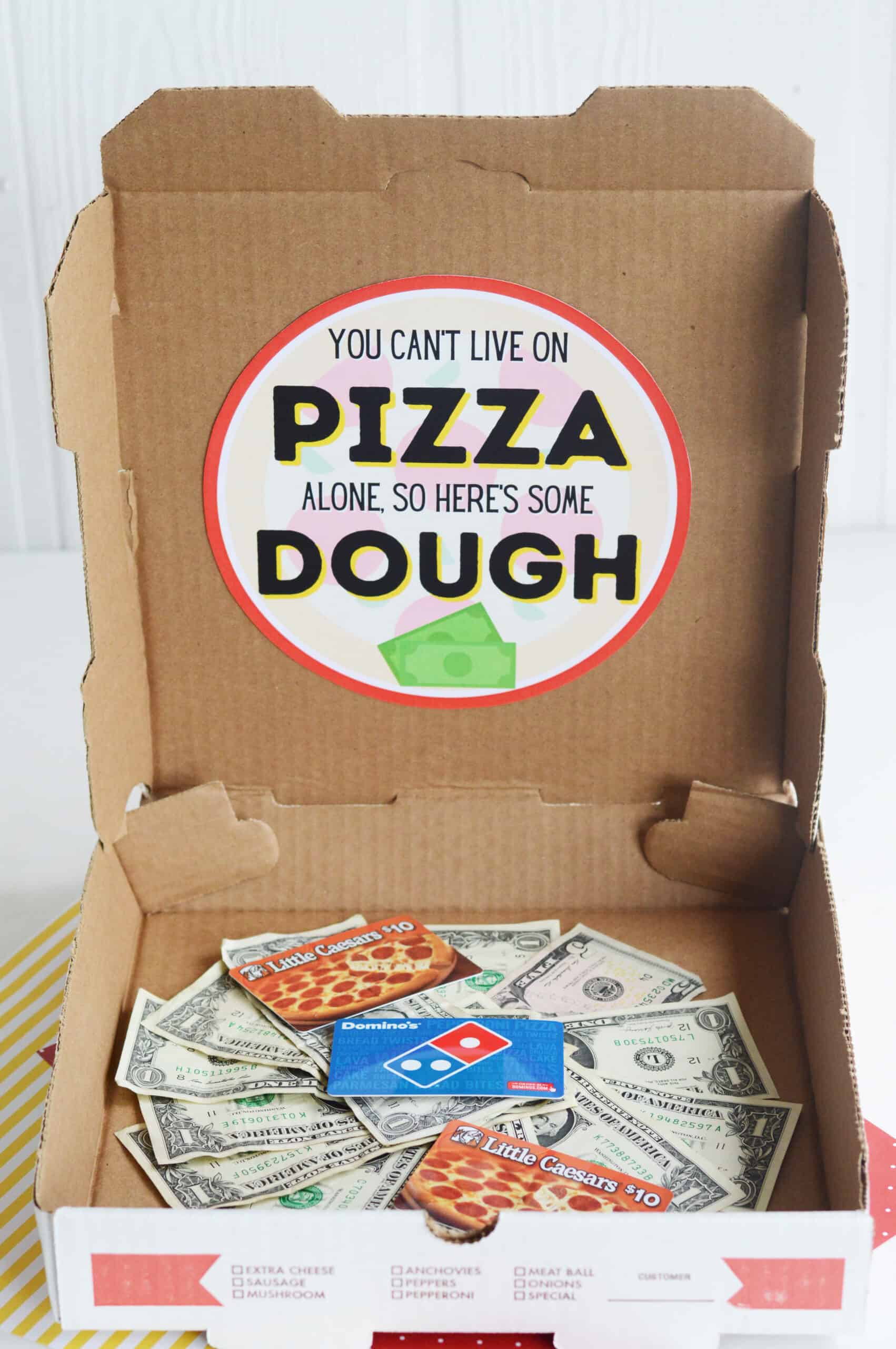 DIY Pizza Graduation Money Gift Idea