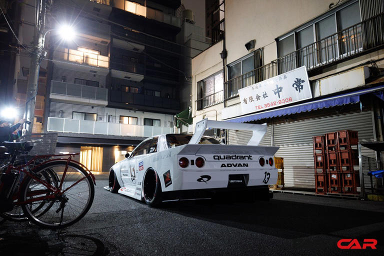 Liberty Walk’s LB-Kaido Works R32: A Skyline Like No Other