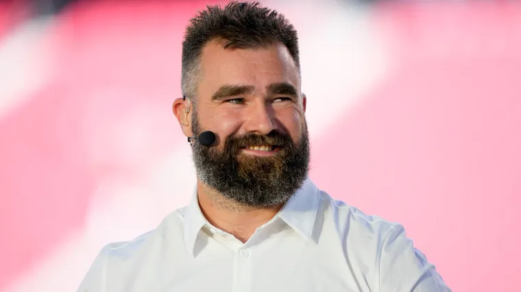 Jason Kelce had the most on-brand reaction to wife Kylie's birth ...