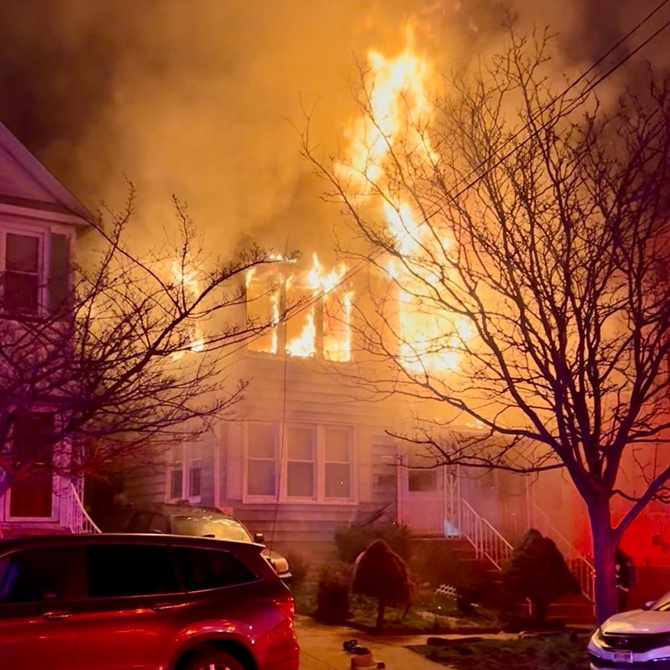 Firefighters fall through floor as NJ home goes up in flames, officials say