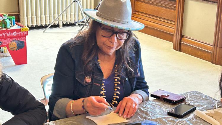 'Genius of our ancestors': Native American artist creates using ...