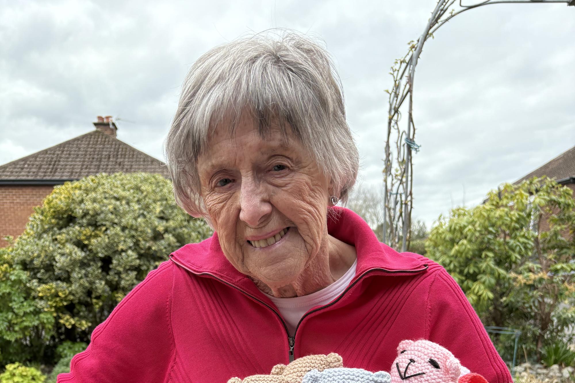 Still knitting at ninety to bring comfort and joy to patients in Lagan ...