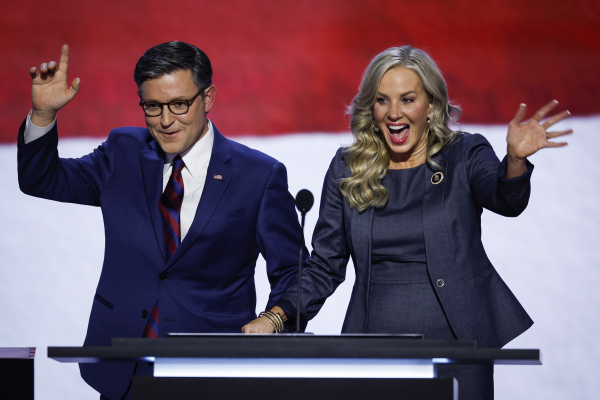 Get to Know House Speaker Mike Johnson’s Wife Kelly and the Terms of ...