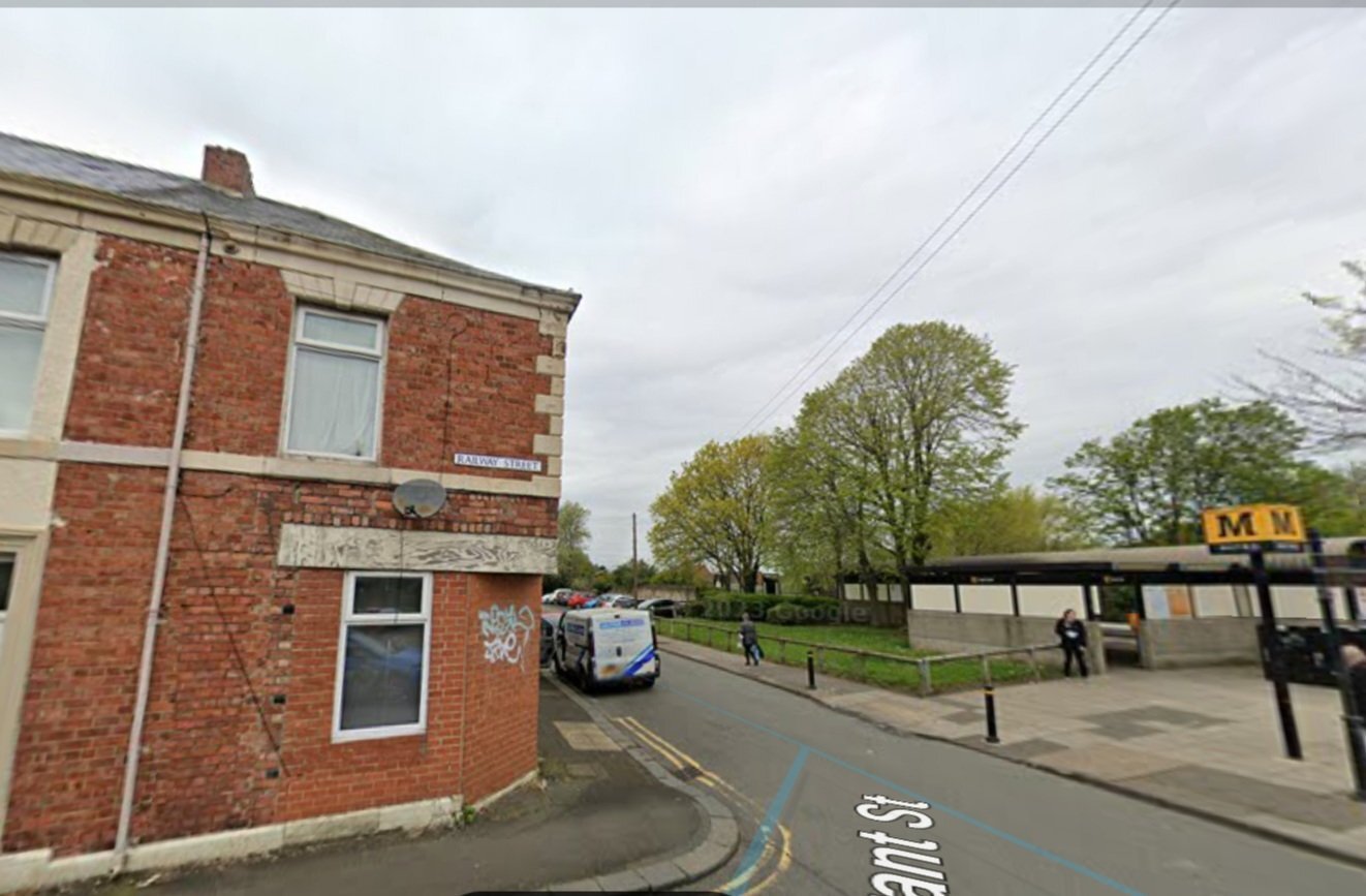 New shop in bedroom next to Jarrow Nexus Metro station approved despite ...