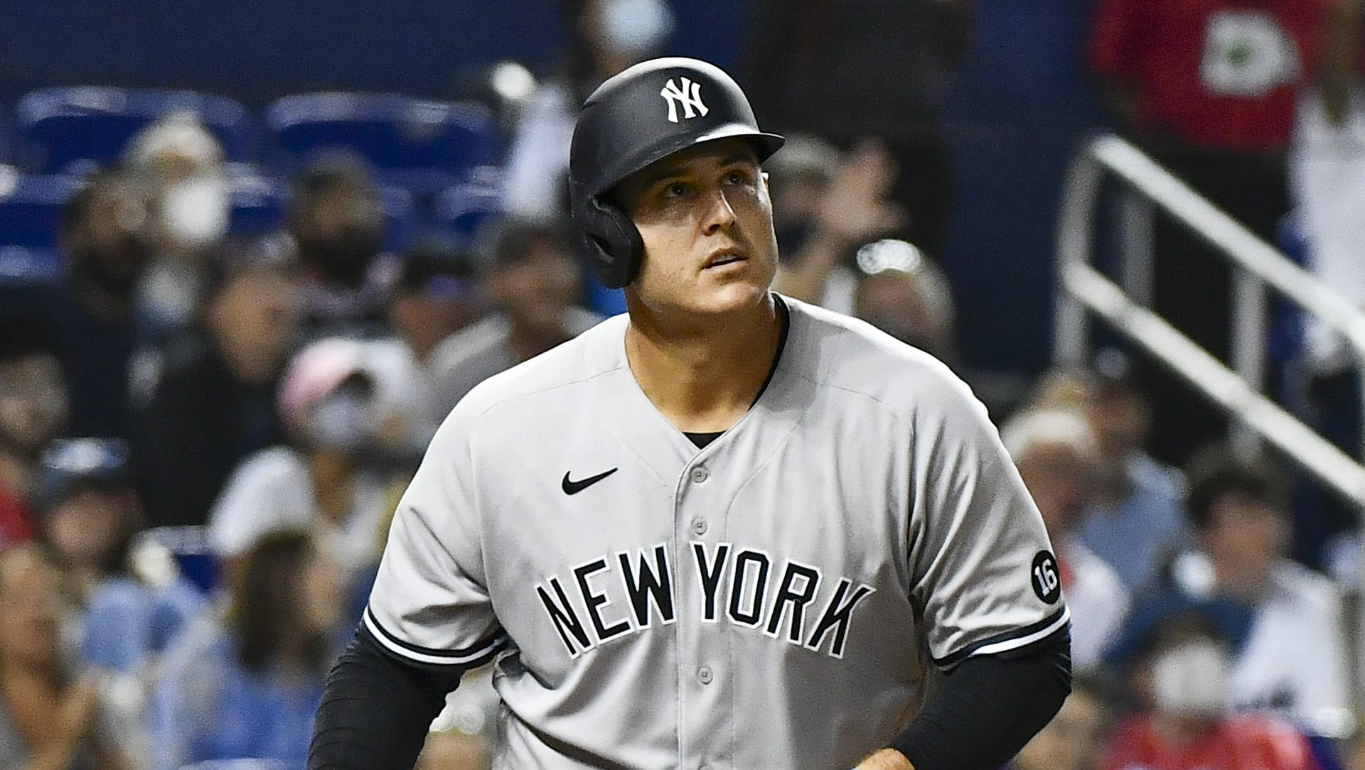 Yankees’ Anthony Rizzo Predicted to Land With NL Team