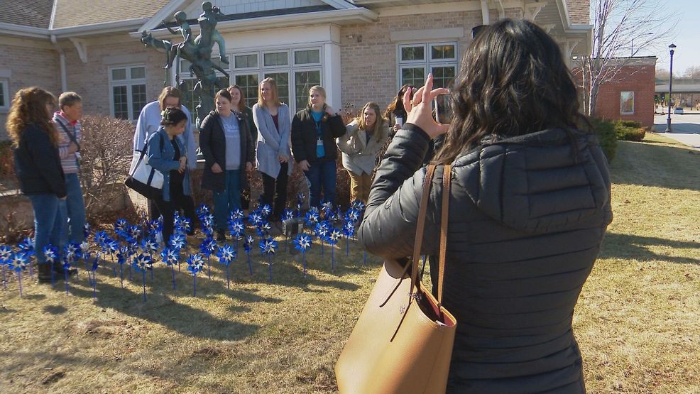 Pinwheel display in Green Bay highlights child protection, family ...