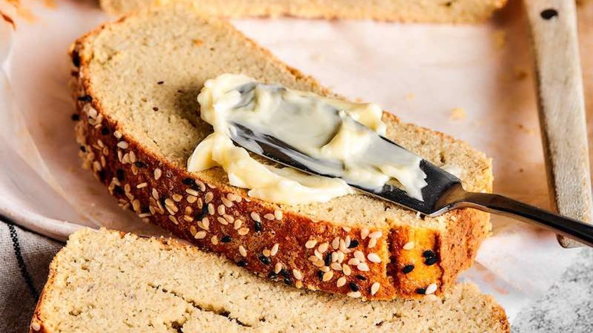 Ditch the Bread: 17 Low-Carb Sandwich Hacks for a Healthier Lunch