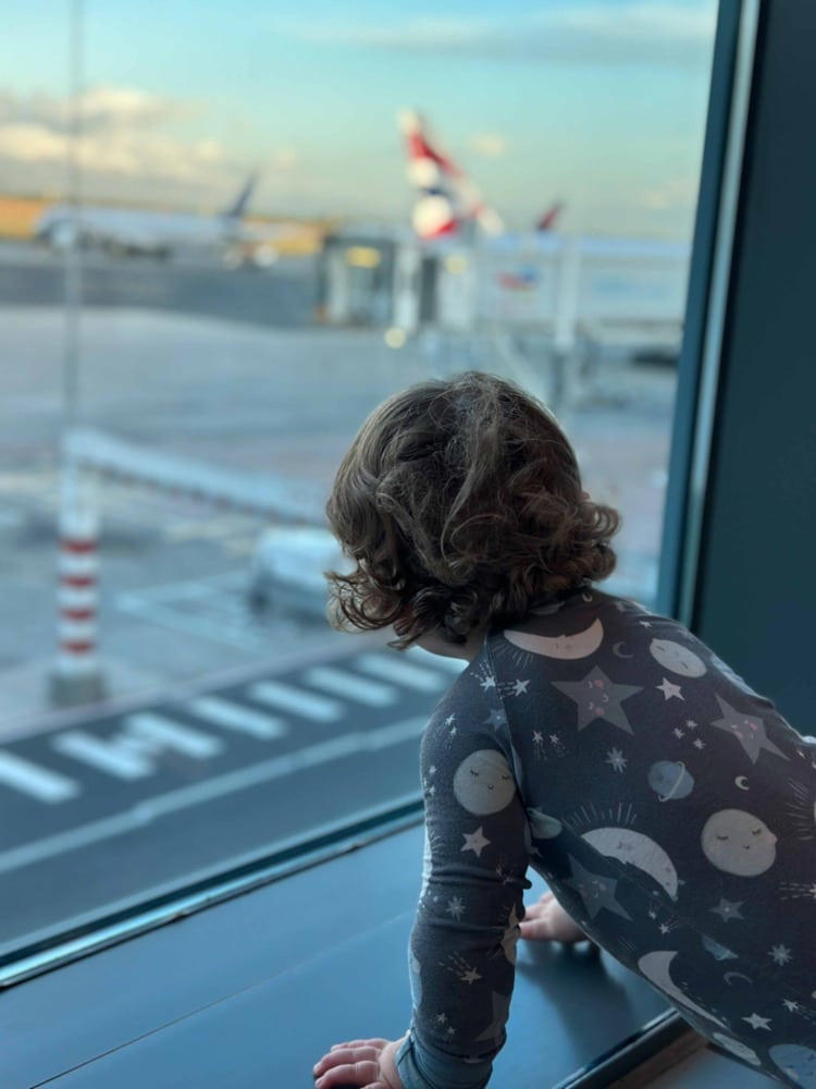 Traveling Internationally With A Baby: 11 Expert Tips To Read Before ...