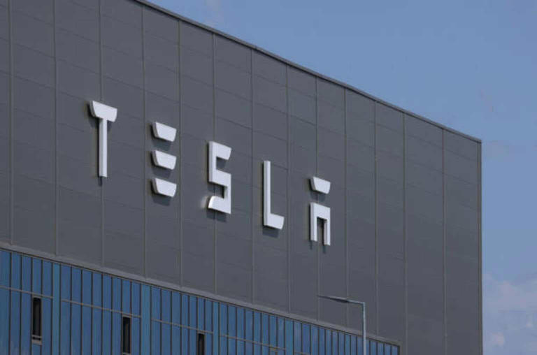 Will Tesla see its brand reputation improve with Elon Musk reducing his ...