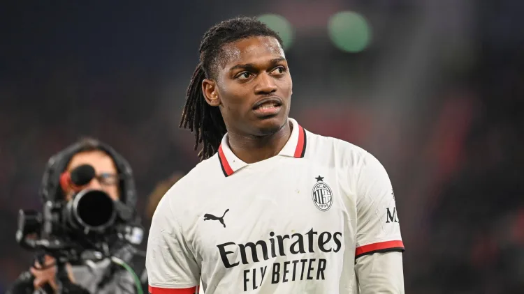 Rafael Leao: Arsenal or Chelsea? €175m AC Milan star makes transfer ...