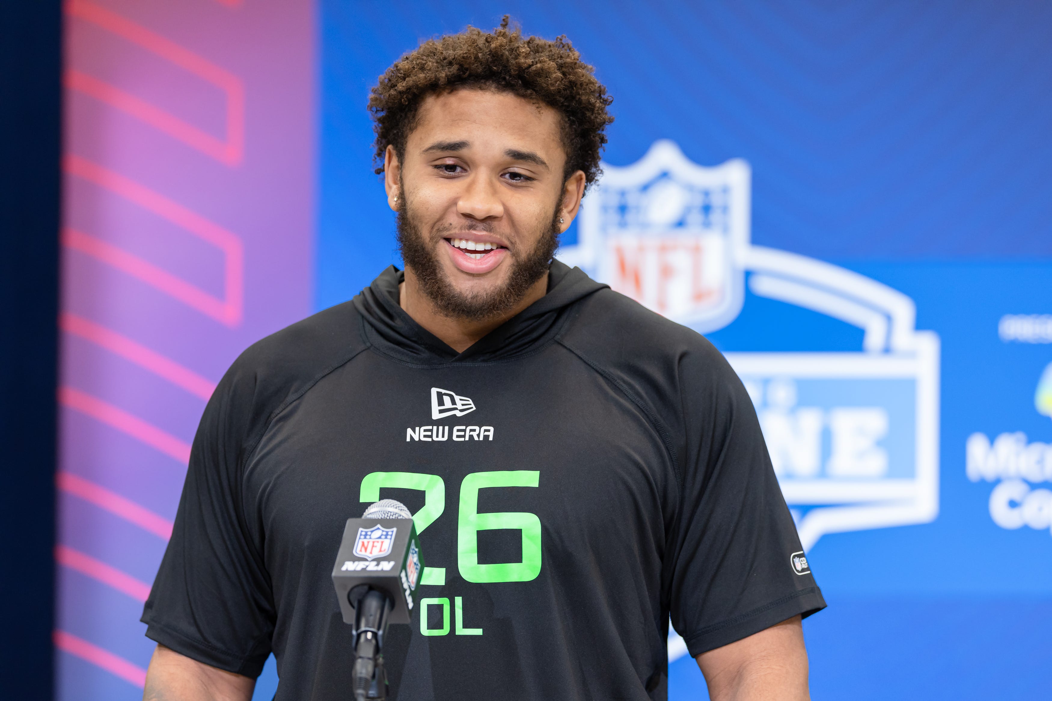 Broncos met with 2nd-round offensive line prospect at NFL combine