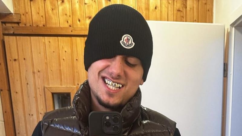 Známý rapper Hard Rico se poprvé od uvěznění objevil na veřejnosti ...