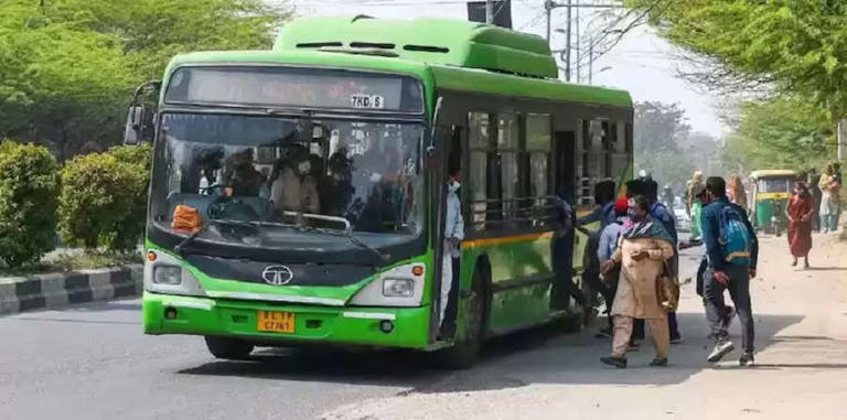 What documents will have to be shown to get a free bus card in Delhi ...