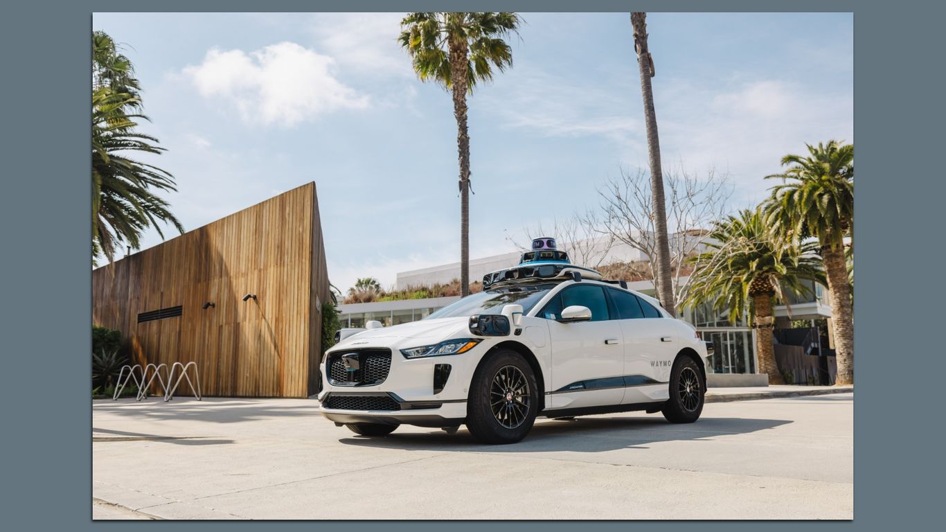 Driverless in LA: What it's like to ride in a Waymo robotaxi